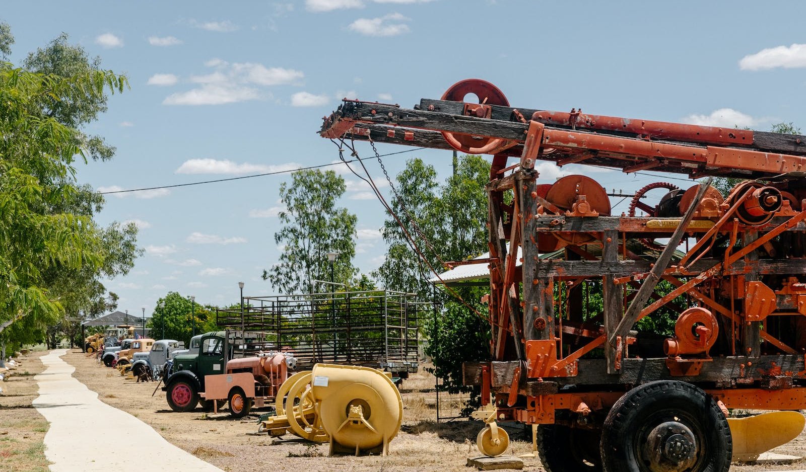 Historic Ilfracombe Excursion (Outback Rail Adventure) | Outback Aussie Tours